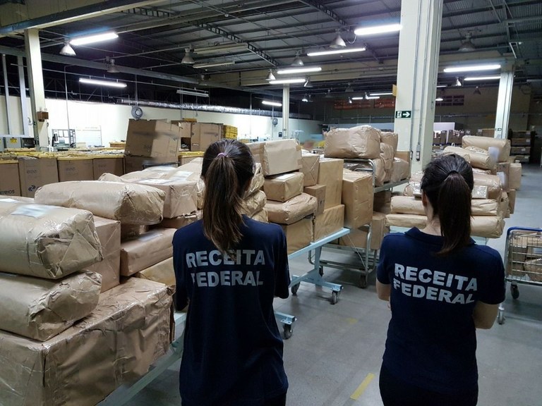 Pedido confirma concurso Receita Federal com 3.360 vagas; Até R$ 21 mil