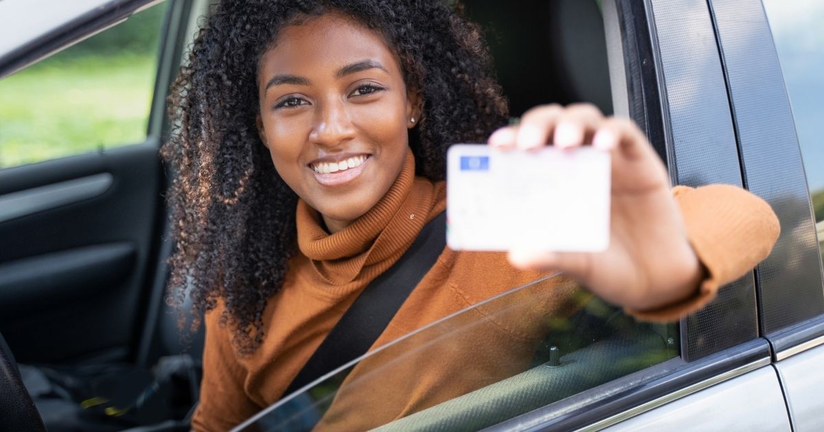 Nova CNH já tem data para entrar em vigor no Brasil; saiba tudo que muda