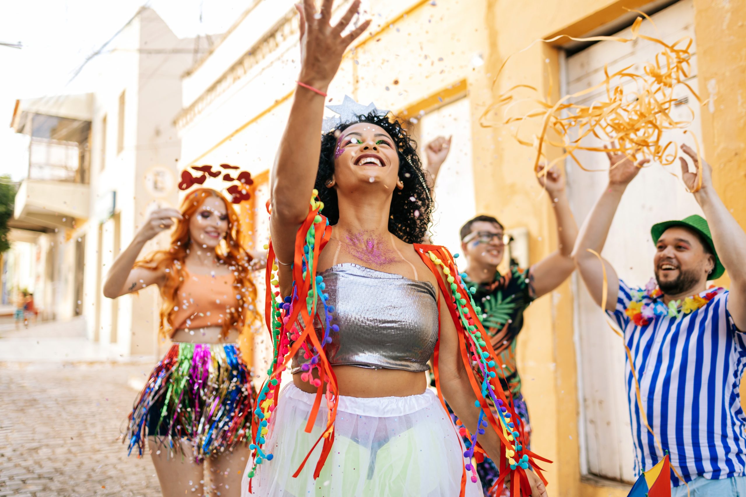 Vai pular Carnaval? Veja a recomendação do seu signo antes de cair na folia