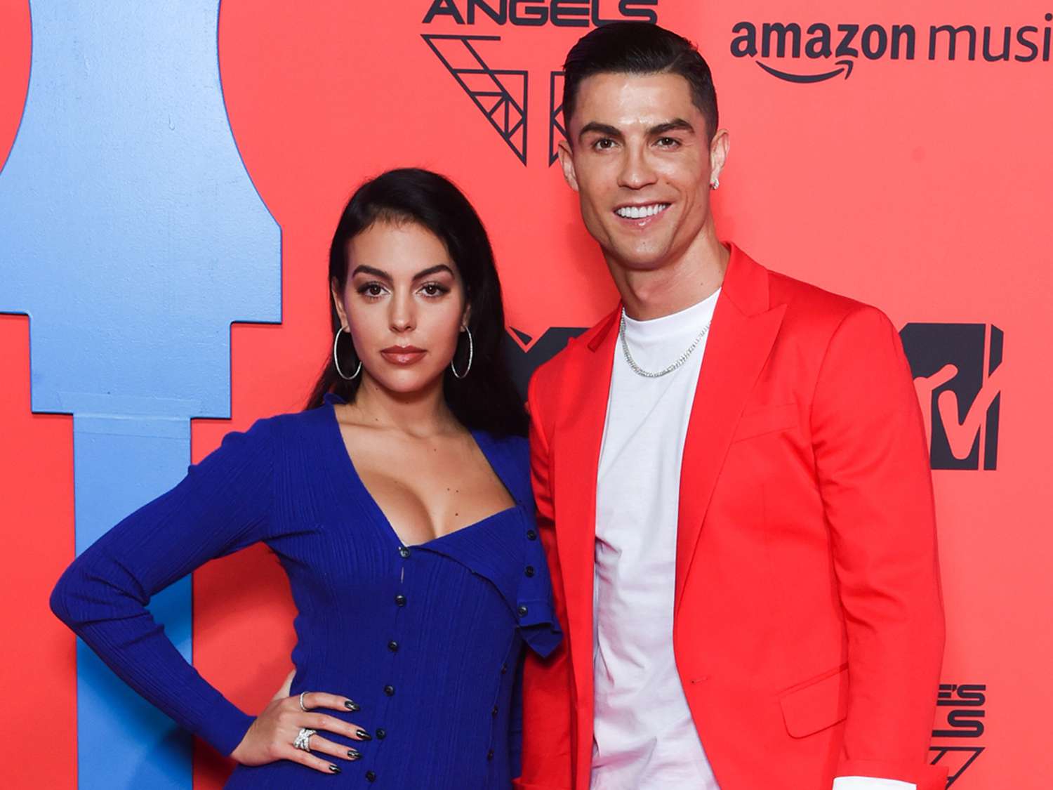 Em crise, separação de CR7 e Georgina choca web pelo valor: R$ 2,8 bi