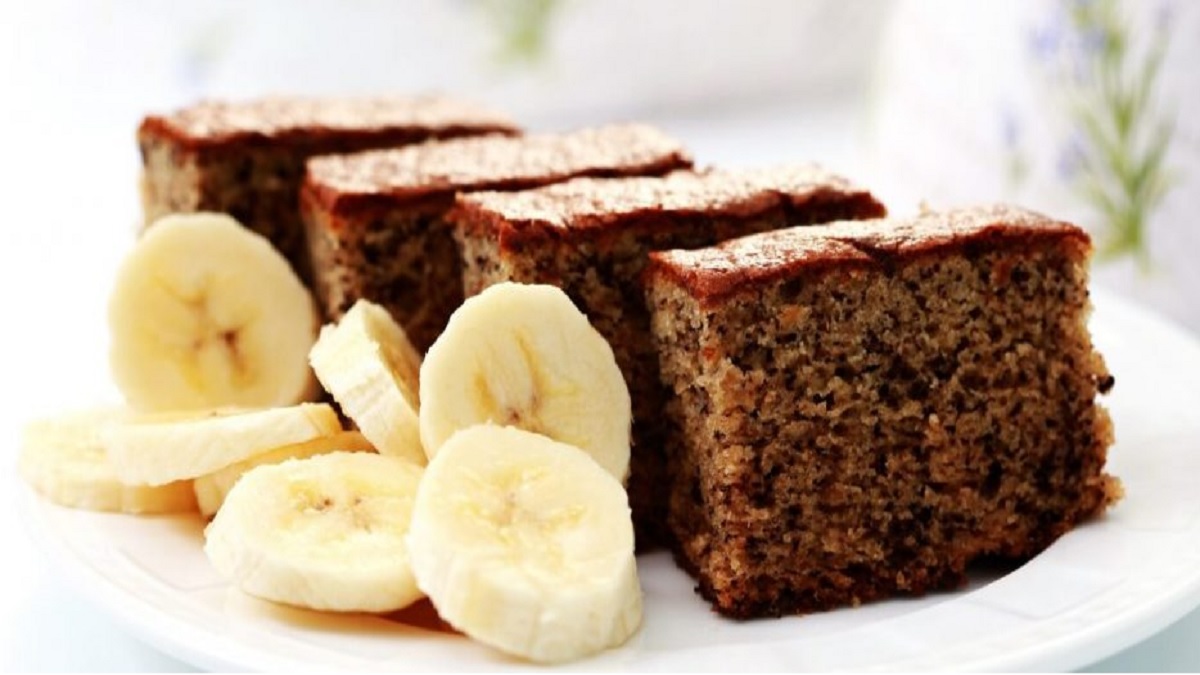 Nada de açúcar ou farinha! Bolo de banana fit é para comer sem medo