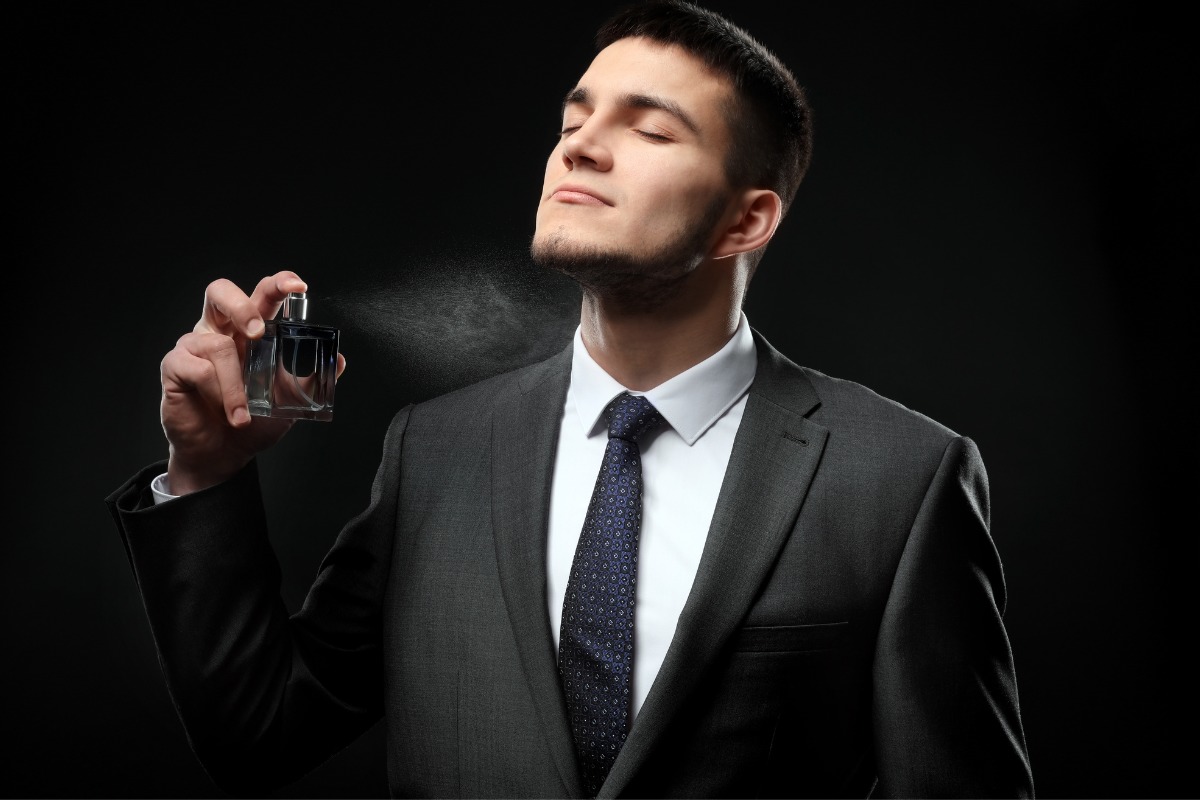 Se quiser ser um homem cheiroso, ter estes 4 perfumes é ESSENCIAL