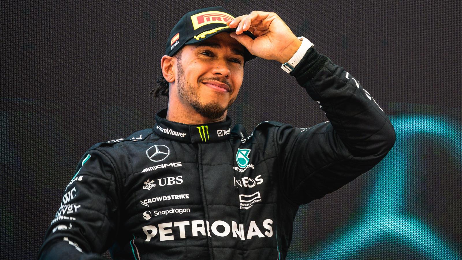 Lewis Hamilton: fortuna e posição do piloto no ranking da Forbes chocam