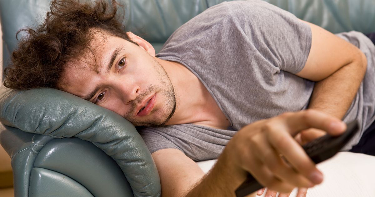 5 hábitos que toda pessoa preguiçosa tem, mas dificilmente consegue ...